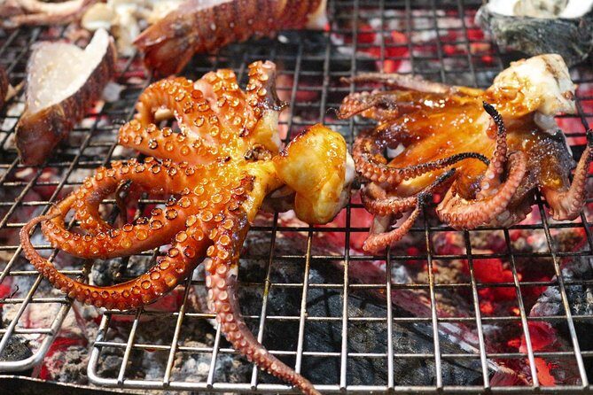 Hoi An Nightlife And Food Tour By Electric Scooter - Who Should Consider This Tour