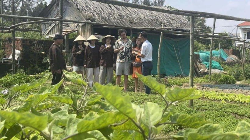 Hoi An: Sunset BBQ Dinner with Professional Chef - The Drinks and Final Touches