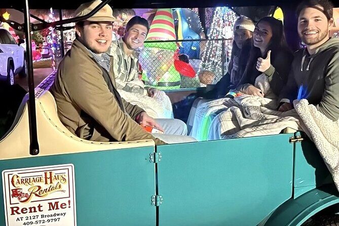 Holiday Lights Tour Christmas Carols and Cozy Treats - A Detailed Look at the Holiday Lights Tour