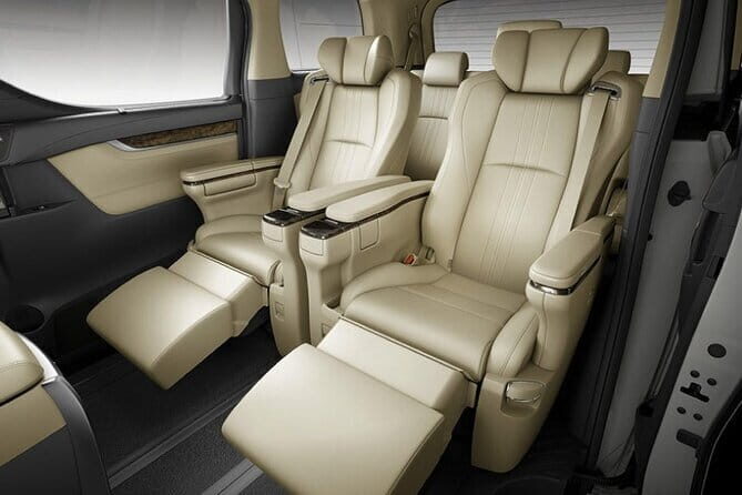 Hong Kong Airport (HKG) Transfer to Guangzhou by Toyota Alphard - Luggage and Group Considerations