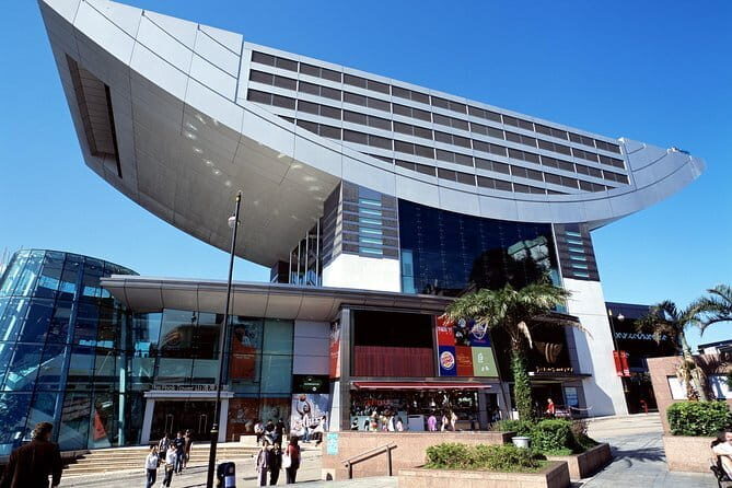 Hong Kong Island Orientation with Peak Tram Ride - Practical Insights