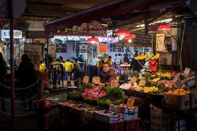 Hong Kong Photography Masterclass - Private Photography Lesson - Exploring Hong Kong’s Iconic Landmarks and Hidden Streets