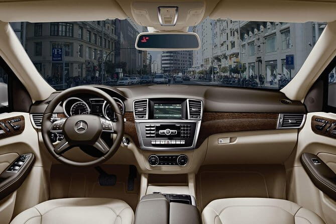 Hong Kong Private Transfer from Hong Kong Chek Lap Kok Airport to Hong Kong - Frequently Asked Questions (FAQs)