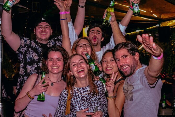 Hong Kong Pub Crawl at Lan Kwai Fong (LKF) - What to Expect at Each Stop