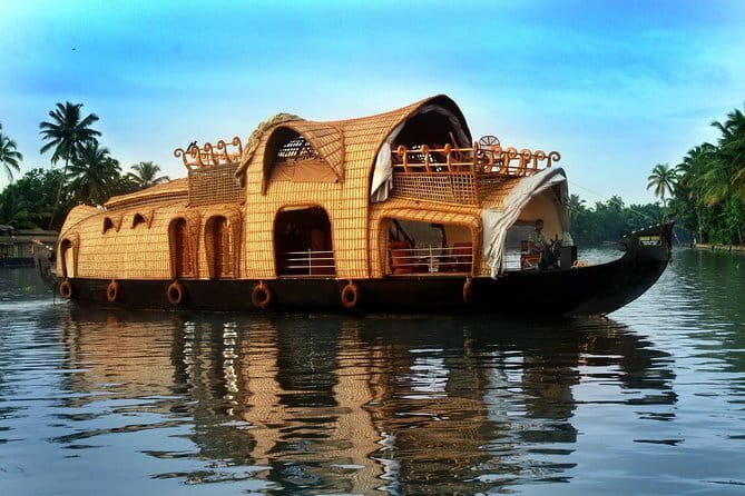 Houseboat Cruise on Alleppey Backwaters from Cochin - Costs and Value