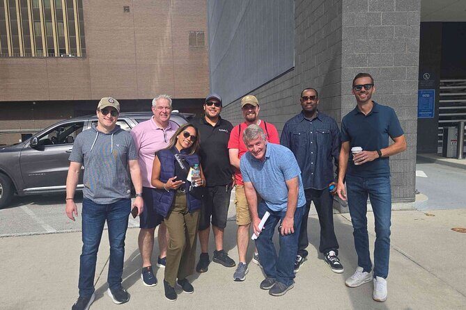 Houston Hustle Bar Crawl - A Closer Look at the Experience