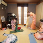 How to wear a Kimono Lesson at West side of Tokyo - The Value for Travelers