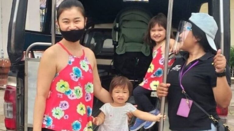 Hua Hin: Family Thai Food Tour with Local Guide - Practical Details and What to Expect