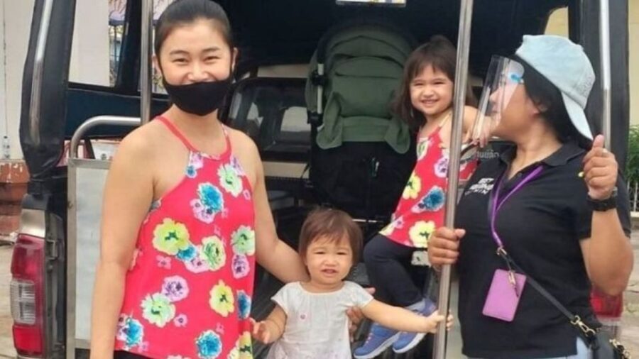 Hua Hin: Family Thai Food Tour with Local Guide - Practical Details and What to Expect