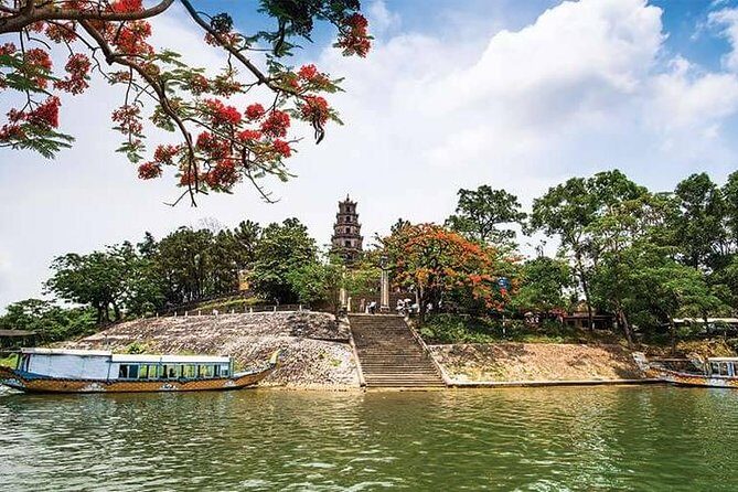 Hue Citadal - The Imperial City Private Tour 1 Day - Visiting Hue: The Imperial City
