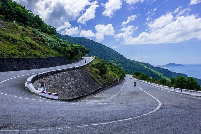 Hue city tour from Hoi An or Da Nang - Private tour - An In-Depth Look at the Hue City Tour