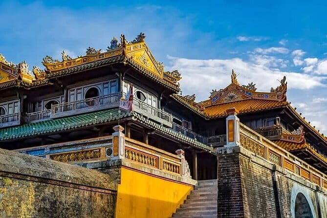 Hue Imperial City Hai Van Pass Full Day Tour - The Overall Experience: Pros and Cons