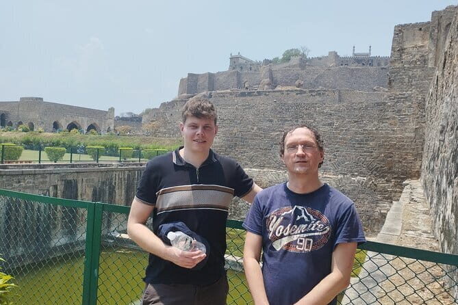 Hyderabad - A Full Day Private Guided City Tour with Ethnic Lunch - What Makes This Tour Stand Out?