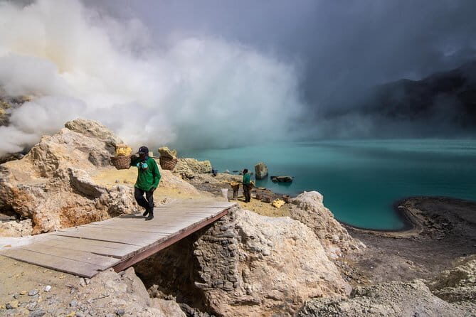 Ijen Crater Tour From Bali 1 Day - Authentic Experiences and Practical Tips
