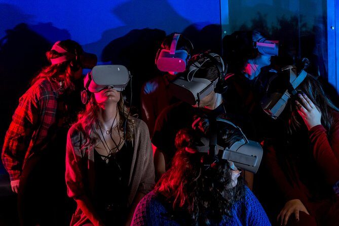Immersion Quebec: Virtual Reality Experience of Quebec City's History - What to Expect During Your Visit