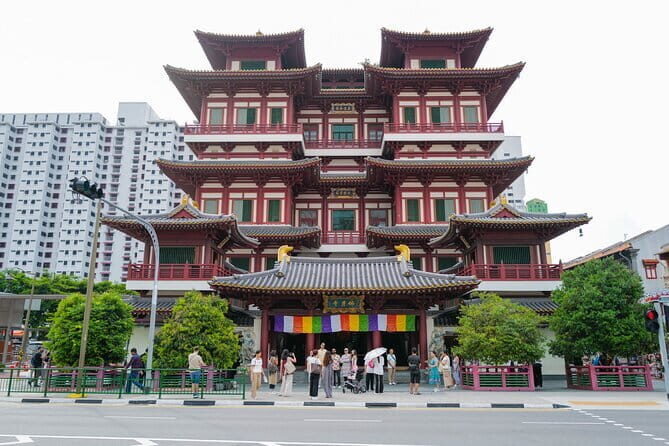 Immersive Singapore City Tour With Local Snacks - The Balance of Cost and Experience