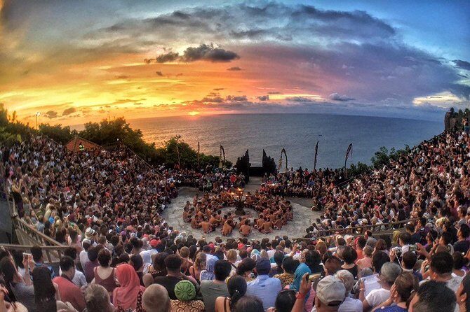 Incredible Uluwatu Temple Sunset & Kecak Fire Dance - Who Will Love This Tour?