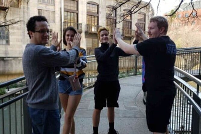 Indianapolis Art Walk: Mile Square Madcap Adventure - Authenticity and User Experience