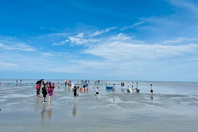 Instagrammable Kuala Selangor Sky Mirror Tour with Transfer - Who Should Consider This Tour?