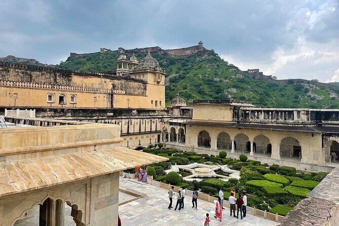 Jaipur Tour with Jaigarh Fort Visit & Nahargarh Sunset Views - In-Depth Look at the Itinerary