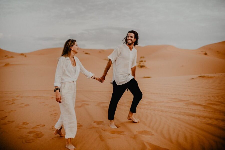 Jaisalmer: Desert safari with sunset and dinner on dunes - What Does the Tour Include?