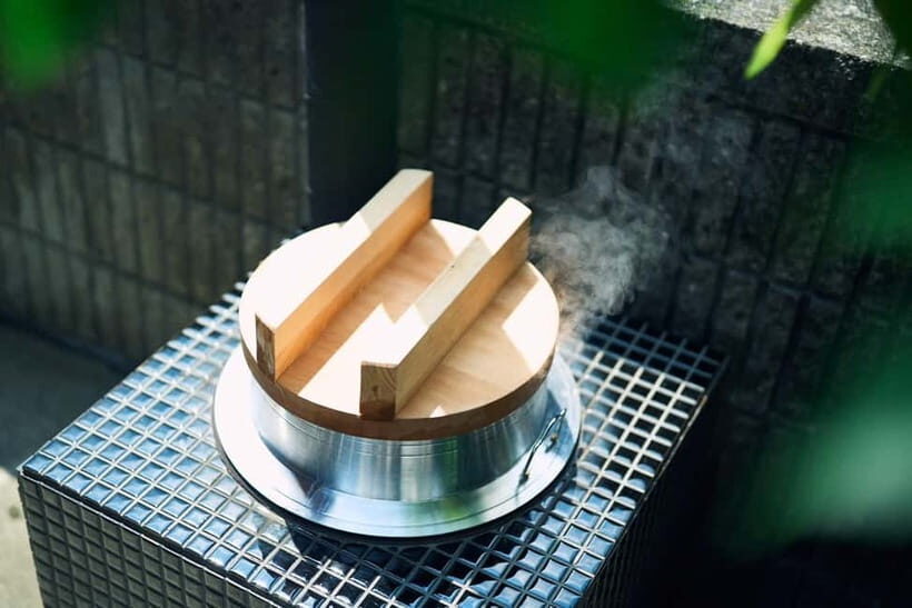 Japan: Onigiri Cooking Class with Kamado Rice Hearth - Introduction: The Charm of Authentic Japanese Cooking