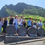 Jeju: Eastern UNESCO Sites Tour with Haenyeo Show - Hamdeok Beach: A Fresh Start