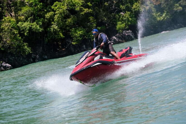 Jet Ski Fun Ride 30 Minutes - The Scenery and the Ride: What Makes This Tour Stand Out