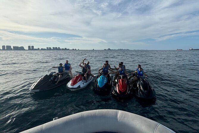 Jet Ski Ride in Fort Lauderdale Beach - A Deep Dive into the Jet Ski Experience in Fort Lauderdale
