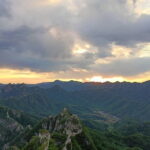 Jiankou Great Wall private guided day tour in English - The Hike: Authentic and Scenic