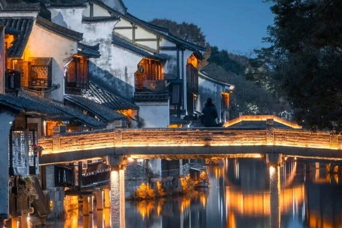 Jiaxing Wuzhen East and West Day Tour from Hangzhou - Moving to Dongzha: A Peek into Traditional Life