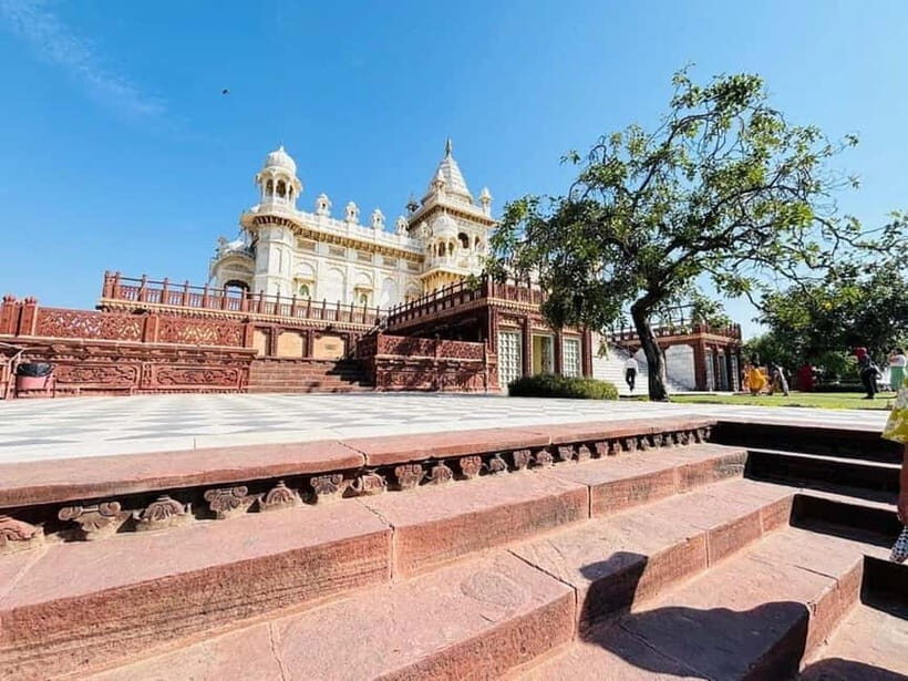 Jodhpur : Guided Blue City & Mehrangarh Fort Private Tour - Jaswant Thada: The Serene Royal Cenotaph