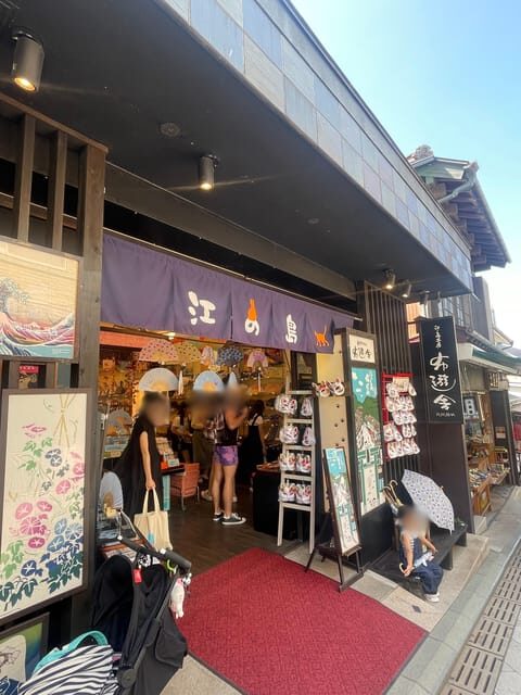 Kanagawa: Shopping & Temple Visit tour in Enoshima island - A Closer Look at the Enoshima Experience
