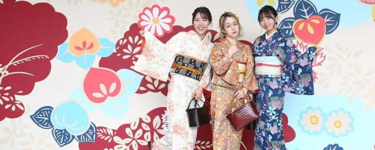 Kanazawa: Japanese Kimono Rental near Higashi Chaya District - Exploring the Kimono Experience: What You Can Expect