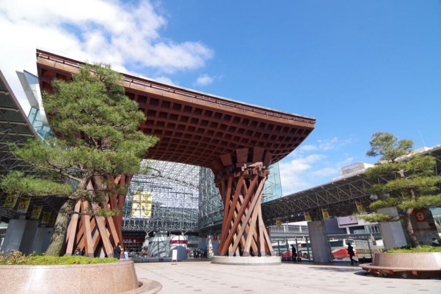 Kanazawa: Private Tour with Local Guide - The Sum Up