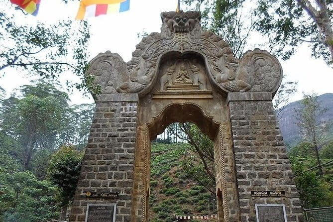 Kandy to Nallathanniya (Climb Adams Peak) - What to Expect During the Climb