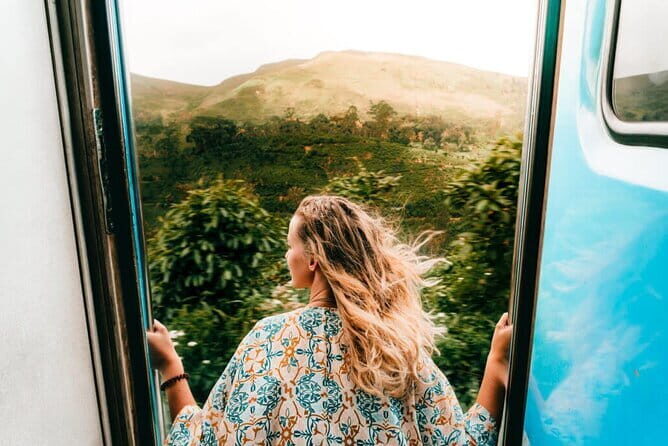 Kandy to Nuwaraeliya by Train Nuwaraeliya City Tour and Drop Ella - The Scenic Journey: Kandy to Nuwara Eliya by Train