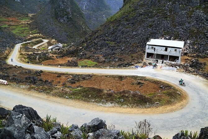 Karst Plateau Geopark Tour 4 Days and 3 Nights from Hanoi - What Makes This Tour Stand Out