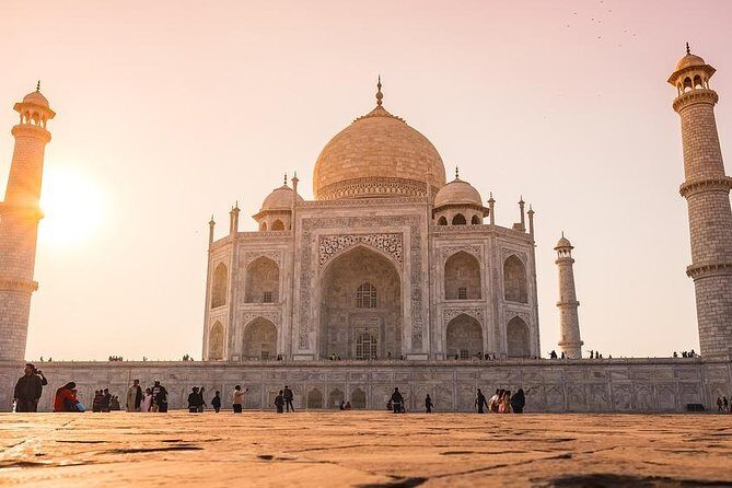 Kashmir With Delhi & Agra Northern Part of India - The Srinagar Experience: Gardens, Mosques, and Waterways