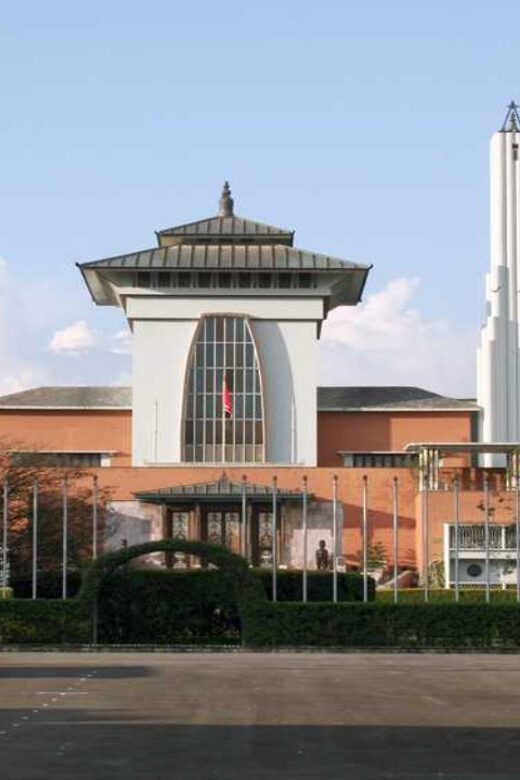 Kathmandu: Palace, Garden, Market & Stupa Near Thamel Tour - What’s Included and What to Expect