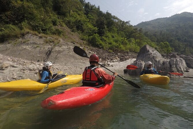 Kayak lessons in Rishikesh - The Bottom Line