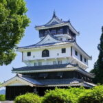 Kintai Kyo Bridge and Iwakuni Castle with Local Guide - Key Points