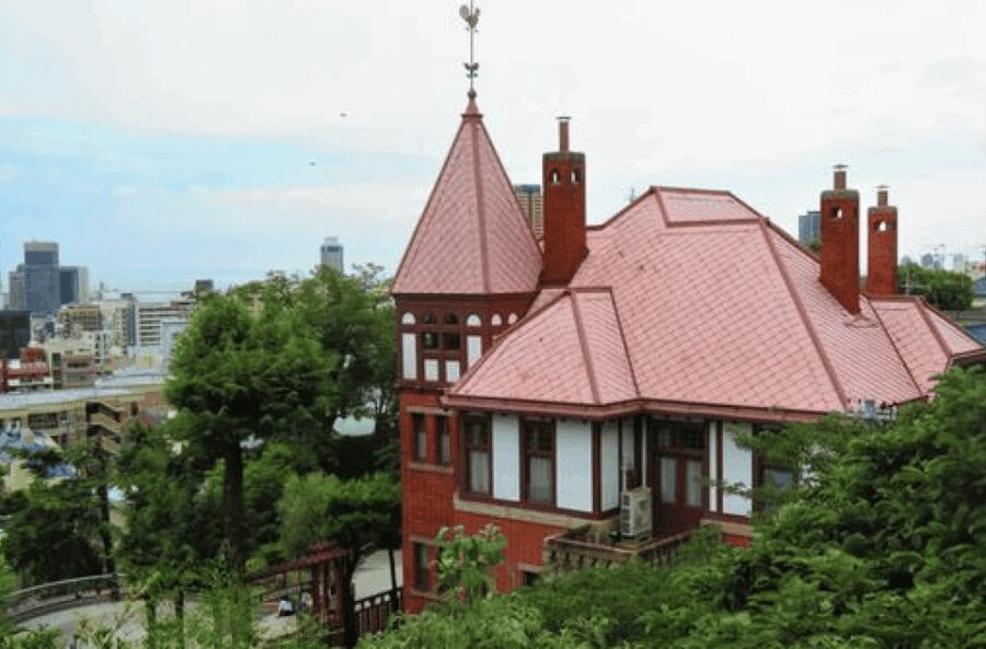 Kobe: Ikuta Shrine, Kitano District, and Harborland Tour - Practical Tips and What to Expect