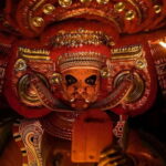 Kochi: Kathakali, Theyyam, and Kalaripayattu Evening Show - Key Points