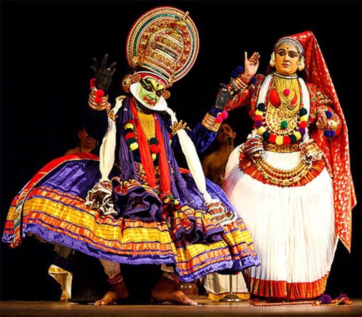 Kochi: Kathalki Theatre and Dinner Experience - Who Is This Tour Best Suited For?