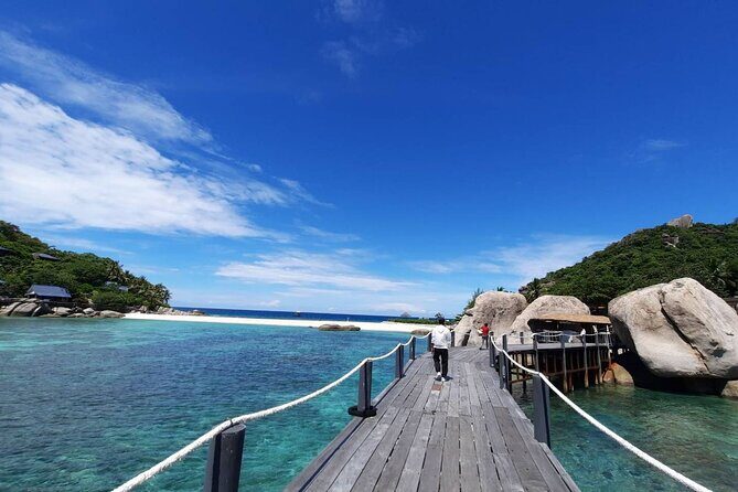 Koh Nang Yuan and Koh Tao 5 Point Snorkeling Tour - The Group Experience: Size and Pacing