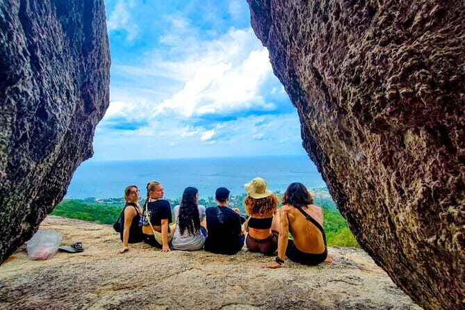 Koh Tao : Private Road Trip To 8 Famous Places - What Sets This Tour Apart?