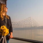 Kolkata: Magic Hour Tour with Breakfast - Howrah Bridge and the Riverfront