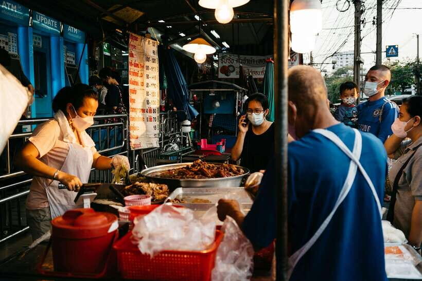 Krabi: Morning Food Tour with Local Guide - Exploring Krabi’s Market Scene