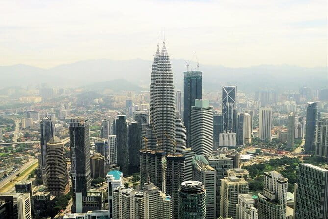Kuala Lumpur Night Private Tour with Dinner and Cultural Show - Practical Details and What to Expect